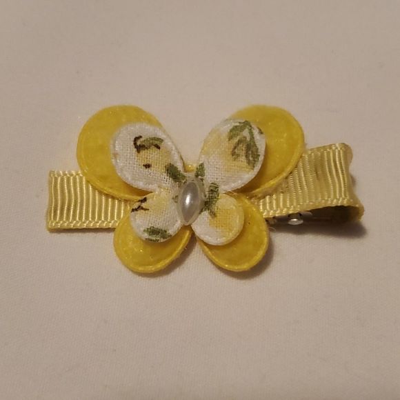 Yogi & Cecil's Boutique | Accessories | New Yellow Butterfly Hair ...